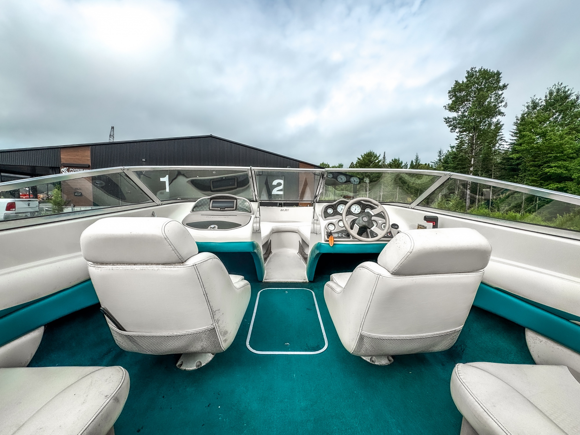 Glastron GX 205