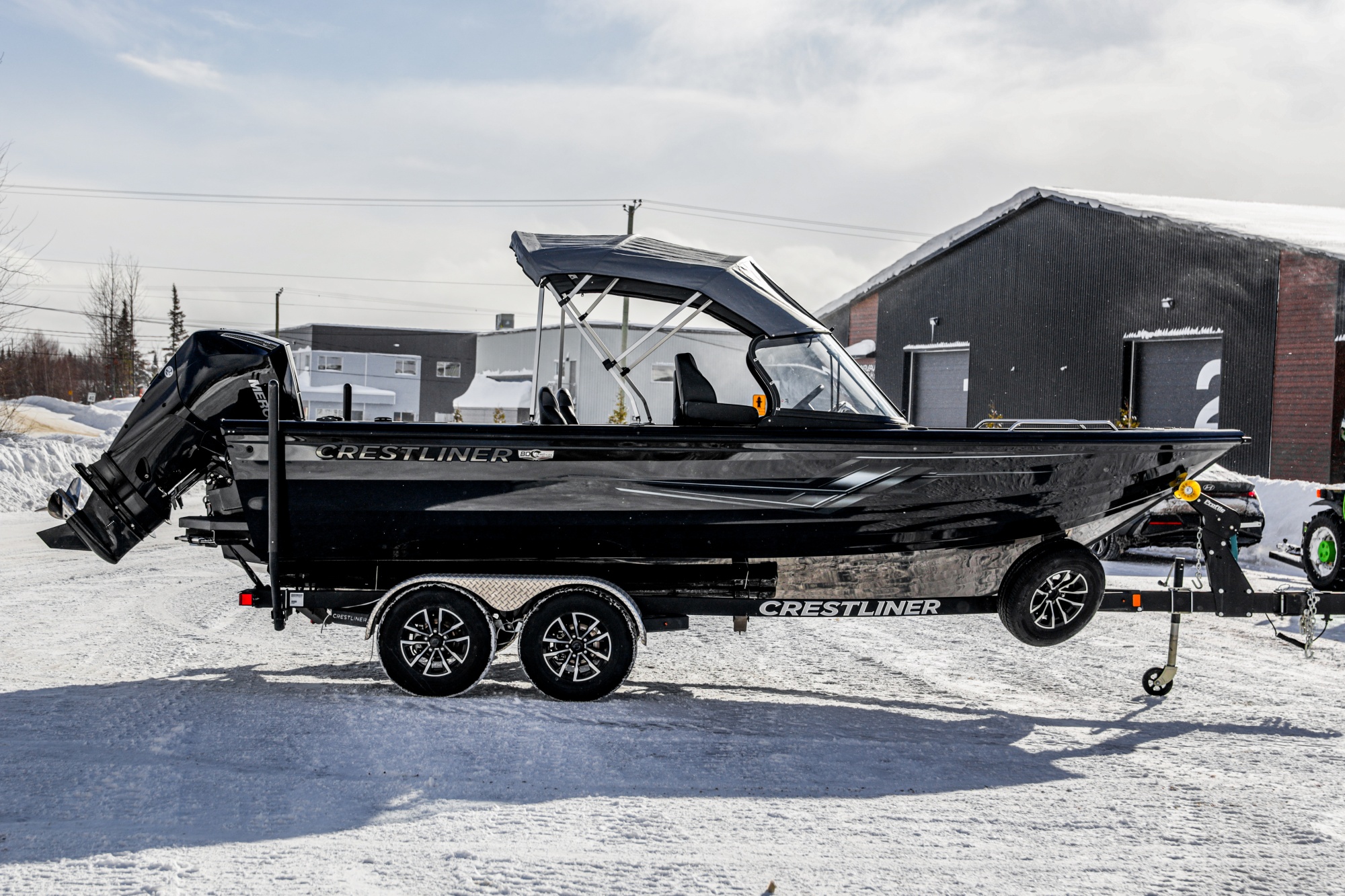 Crestliner 2050 Authority